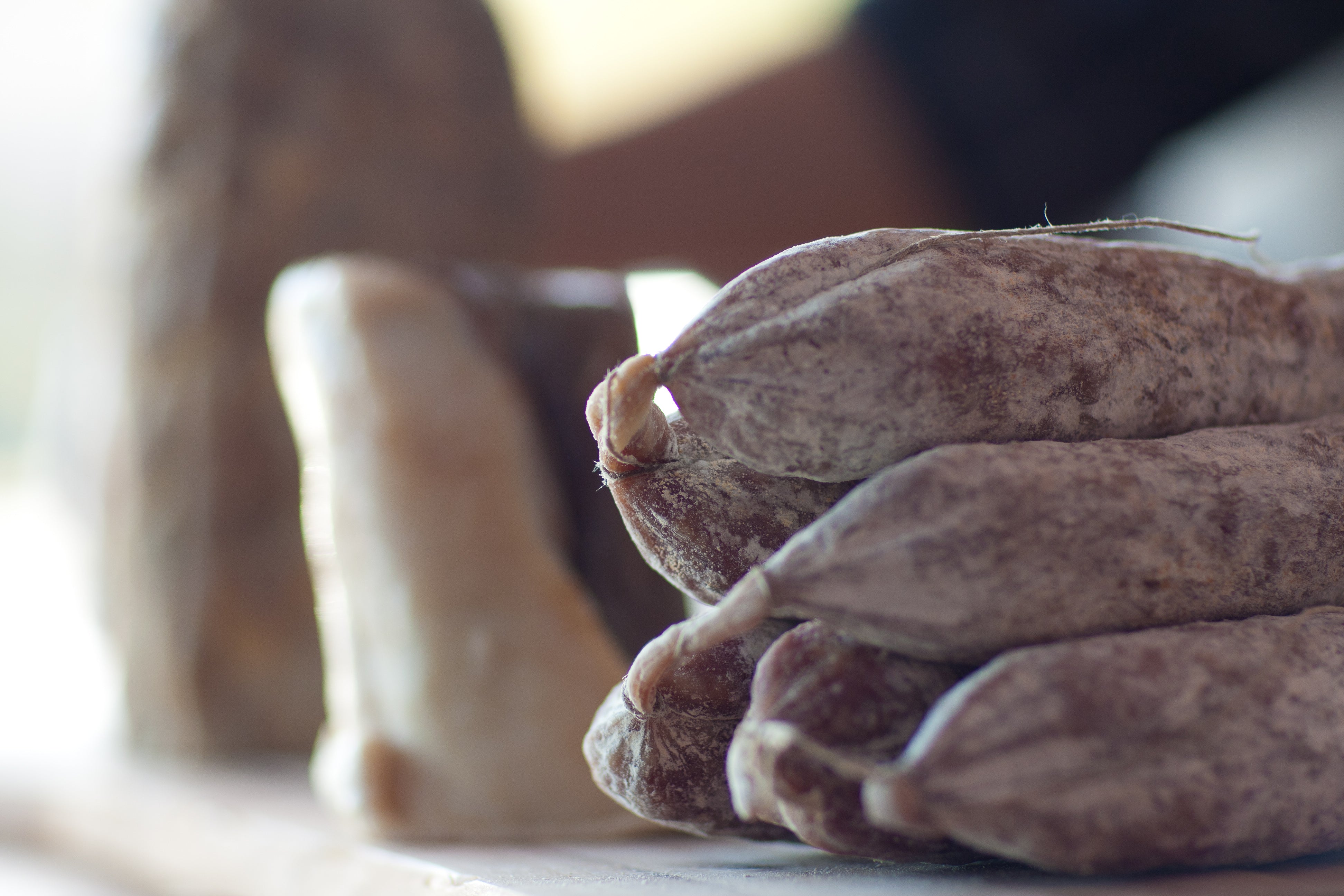 Cheese and Meat Gift Basket Ideas: Curated Meat & Cheese Delights